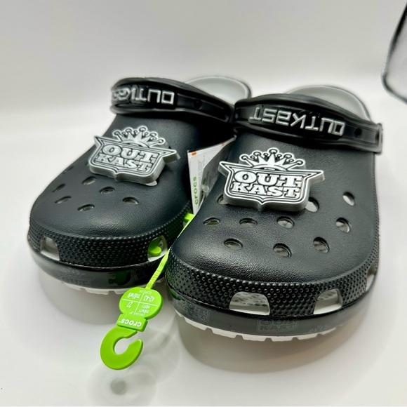 CROCS | Shoes | Crocs Outkast Mens 9 Womens 1 Classic Clog Jibbitz Slip ...